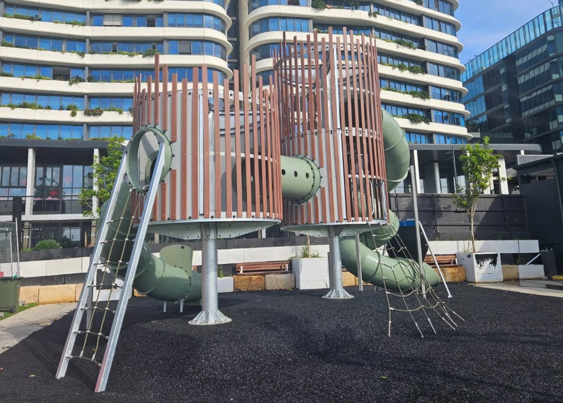 Wentworth Point Town Centre Expansion: New Sports Courts & Community Space